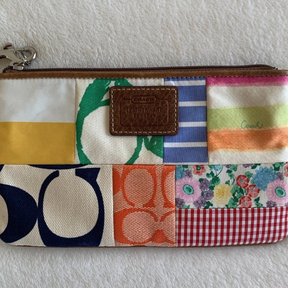 Coach Patchwork Wristlet - Gem